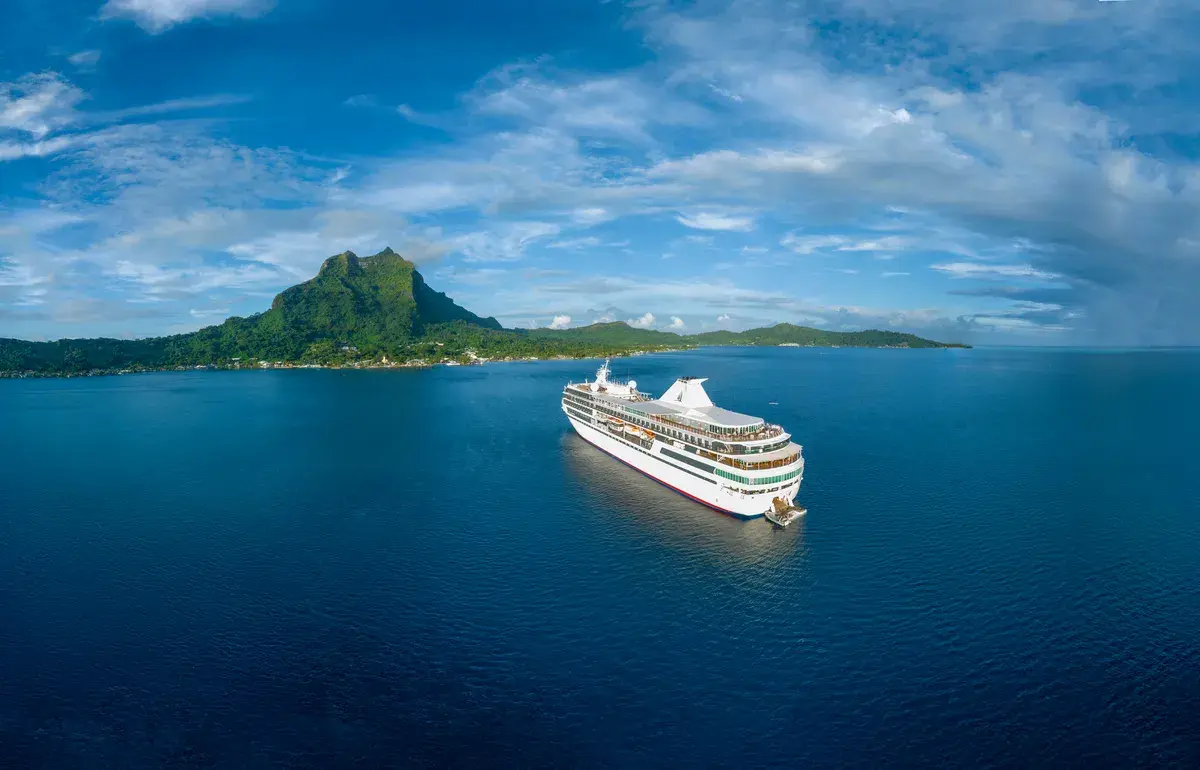 Ponant Names Speakers for 2027 Explorers Club Voyages