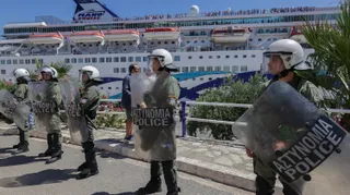 Royal Caribbean Tests $30 Early Cabin Reveal for Guarantee Guests