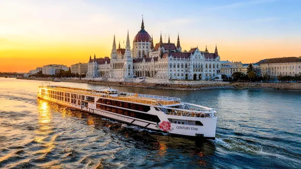 Four Seasons Opens Bookings for Second Yacht Ahead of 2028 Debut